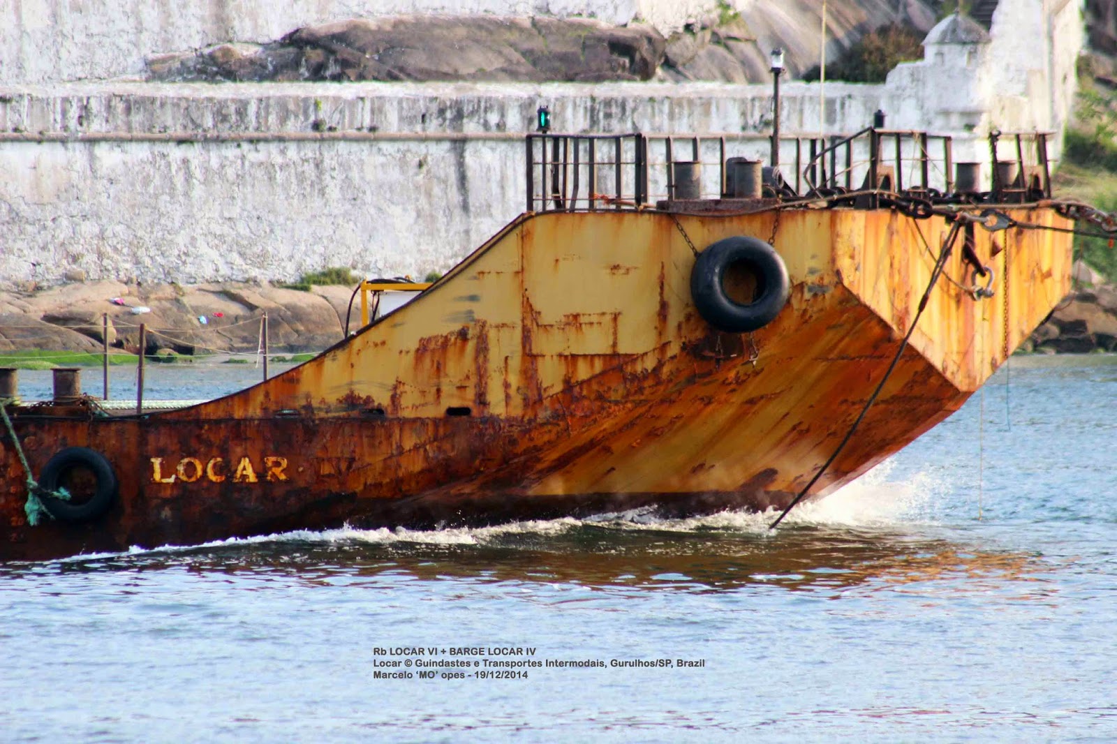 Santos Shiplovers: Rb Locar VI + Barcaça Locar IV - Faina de reboque de ...