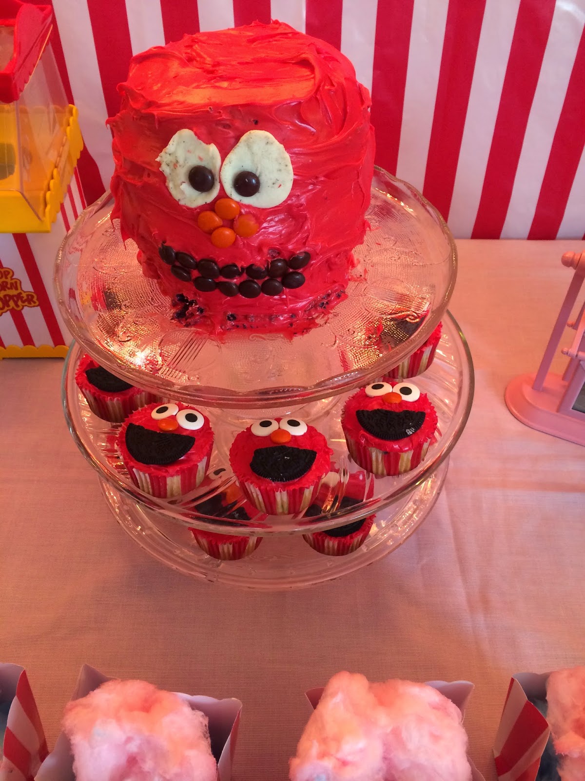 Manic Mama Miles: Elmo Carnival Snacks