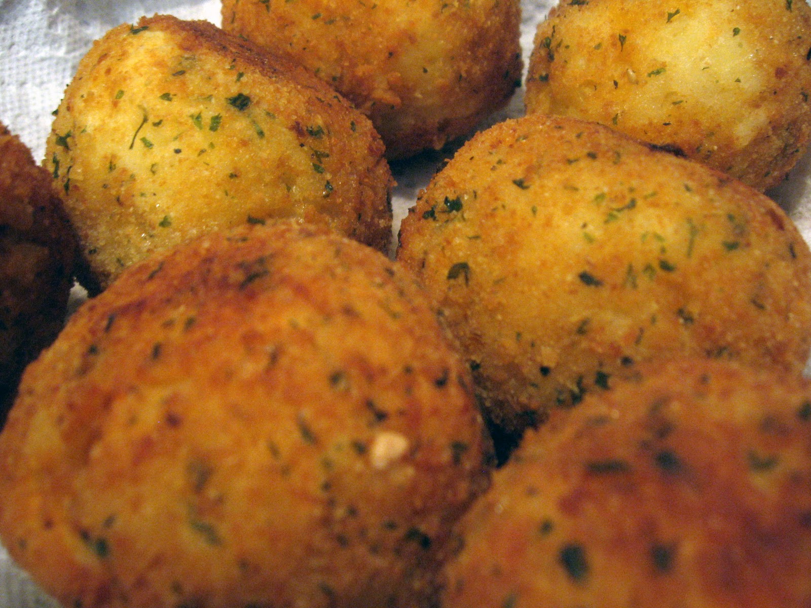 LtDan'sKitchen.com: Arancini (Stuffed Rice Balls)