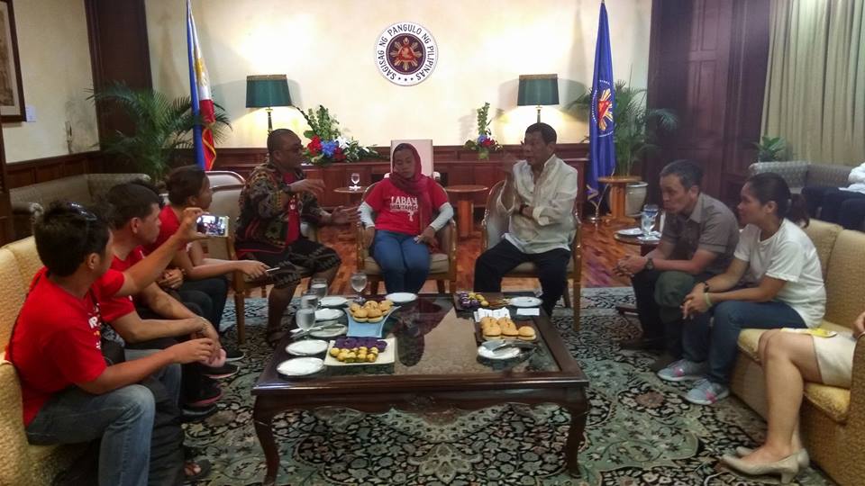 A first in Duterte's SONA: He meets with the activists ~ Marinduque Rising