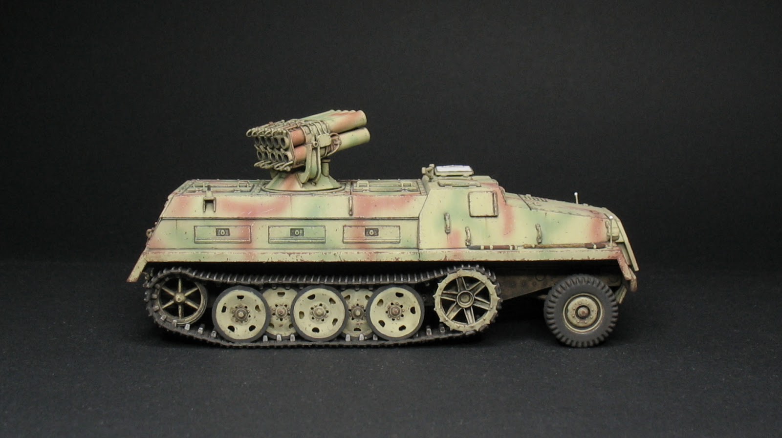 Model72 Miniatures: 15cm Panzerwerfer 42 auf SWS, MACO 1/72