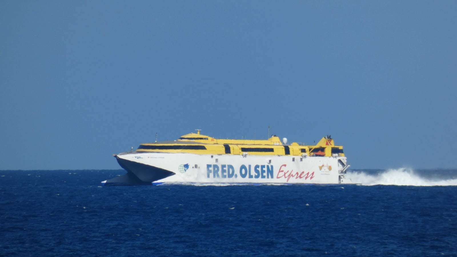 FERRYBALEAR: Parada Técnica para el "Benchijigua express" de Fred.Olsen ...