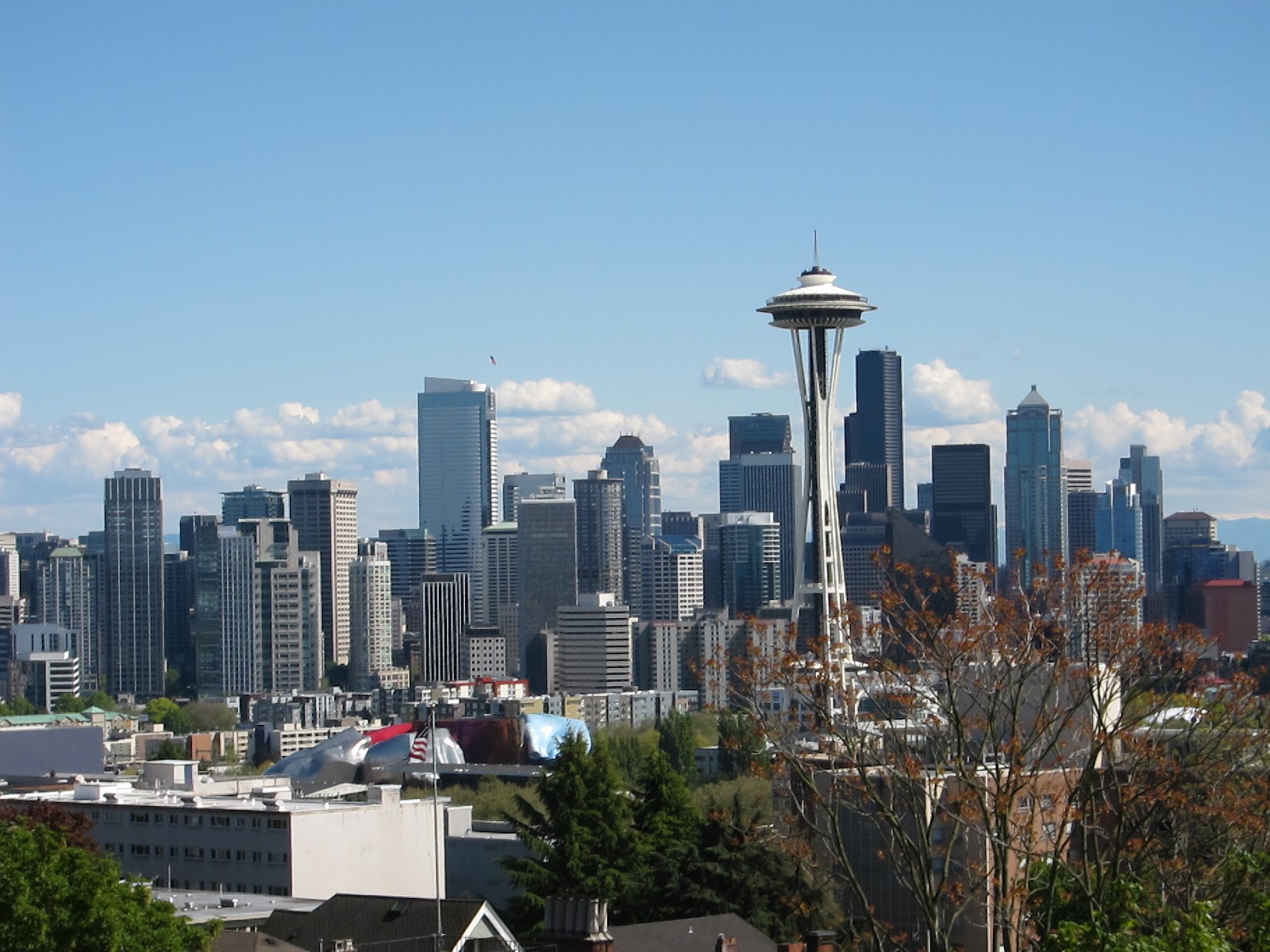 Pacific Northwest Seasons: Seattle vs. Portland: It's Not a Competition!