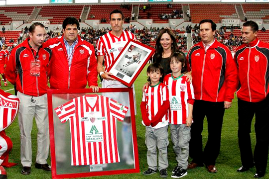 Recibe reconocimiento el 'Jefe' Quattrocchi