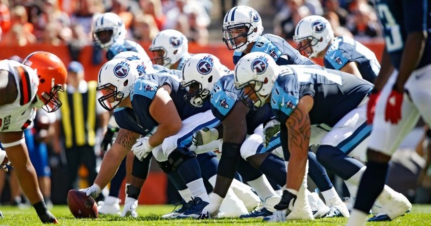 NFL en estado puro: ABRAN PASO A LA FORMIDABLE LÍNEA OFENSIVA DE LOS TITANS