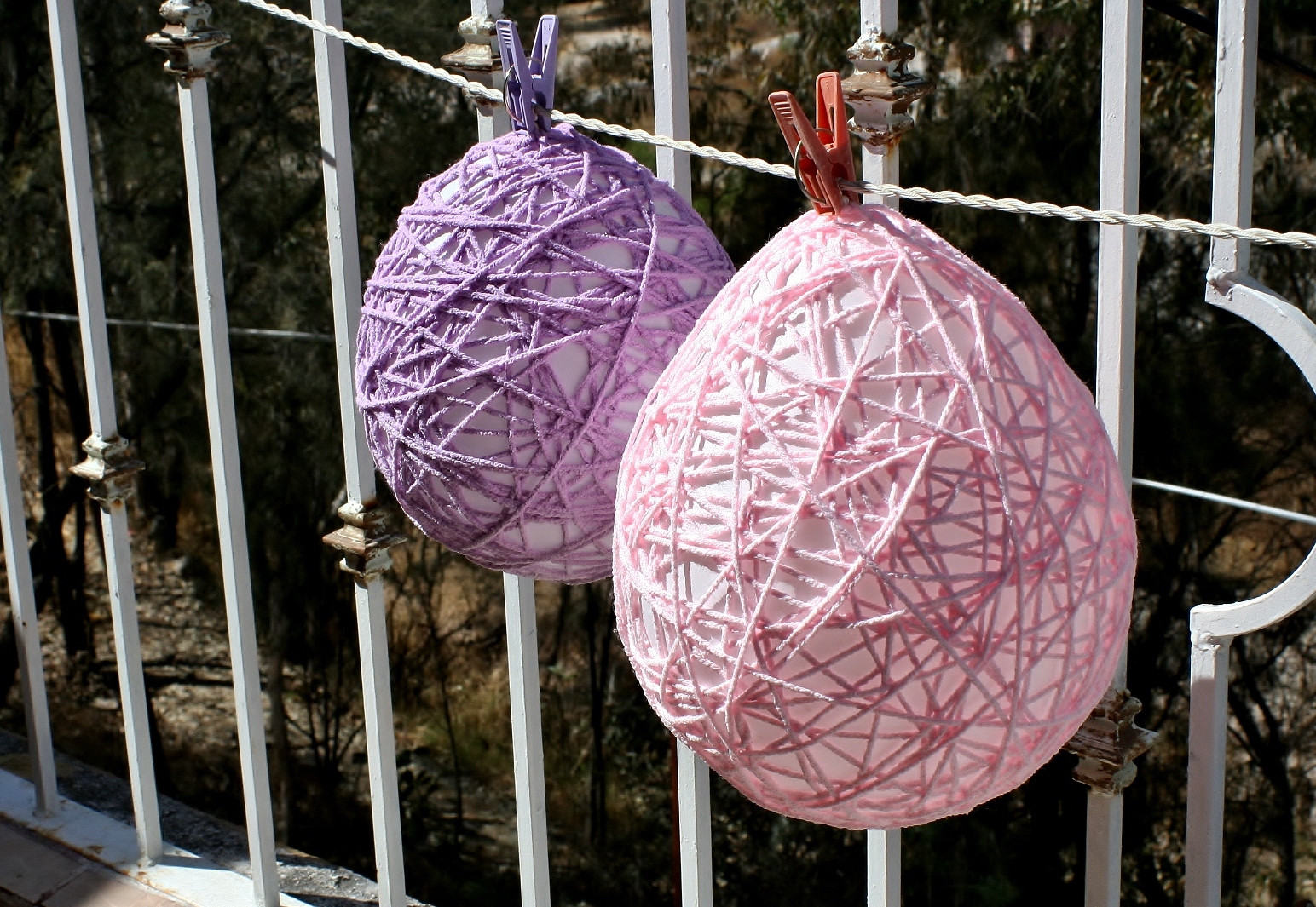 This is Life: yarn balloons
