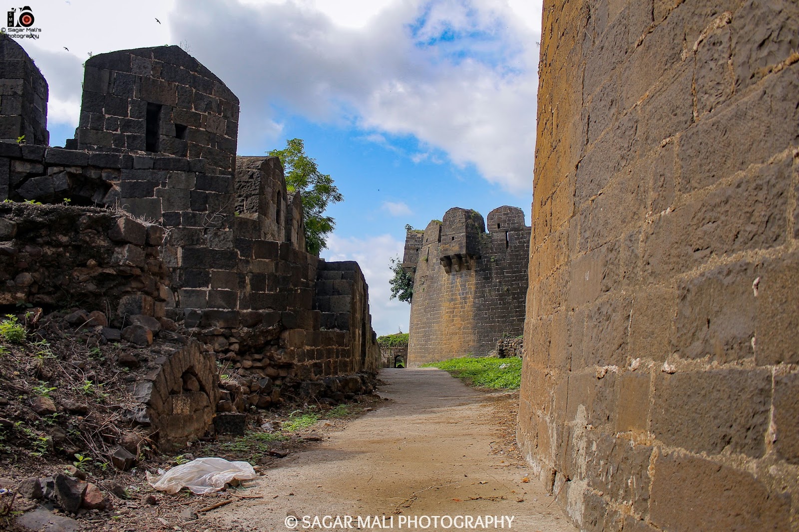 SAGAR MALI: Unexplored forts of South Maharashtra (12, 13, 14 August 2017)