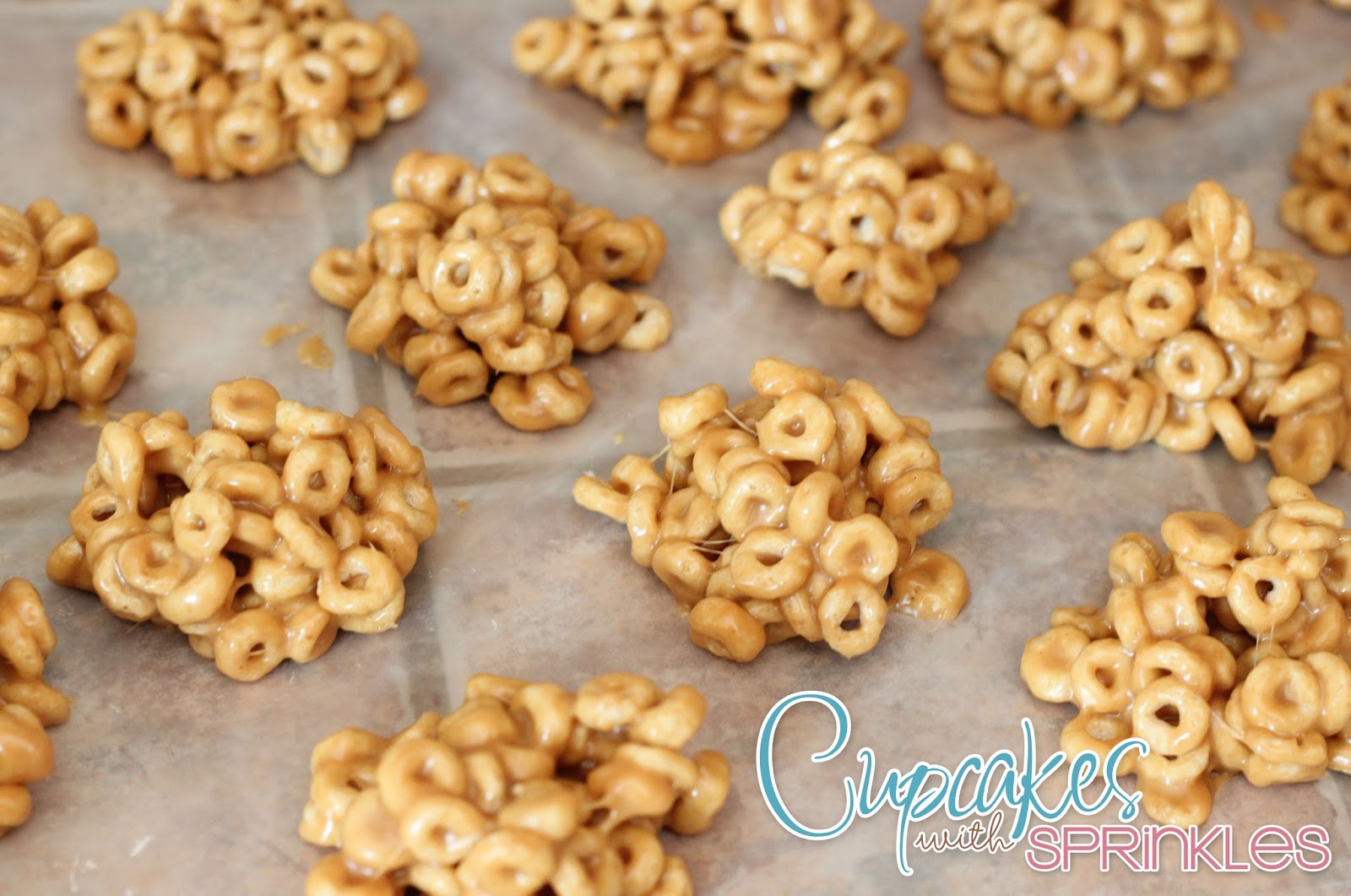 Cupcake with Sprinkles: Peanut Butter Cheerio Treats