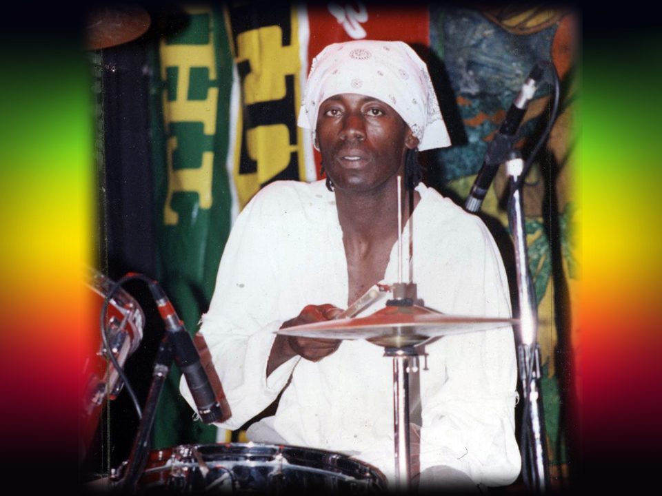 The Amateurs Reggae Band: History