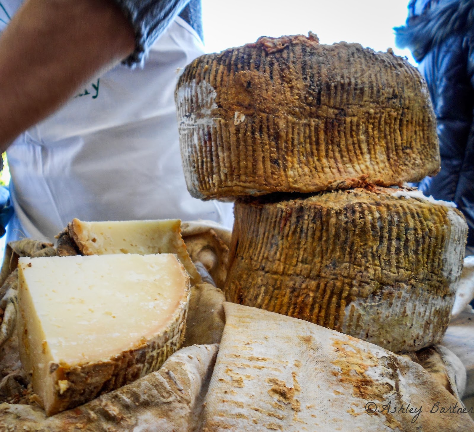 La Tavola Marche Recipe Box: Baked Figs with Prosciutto & Formaggio di ...