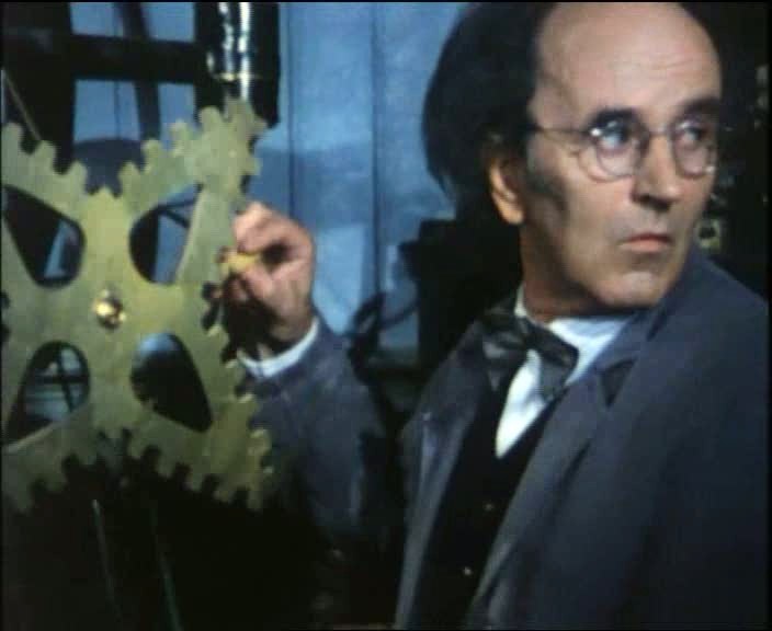 UNE SECONDE, ET L’ÉTERNITÉ: Le feuilleton « LA POUPÉE SANGLANTE » : une ...