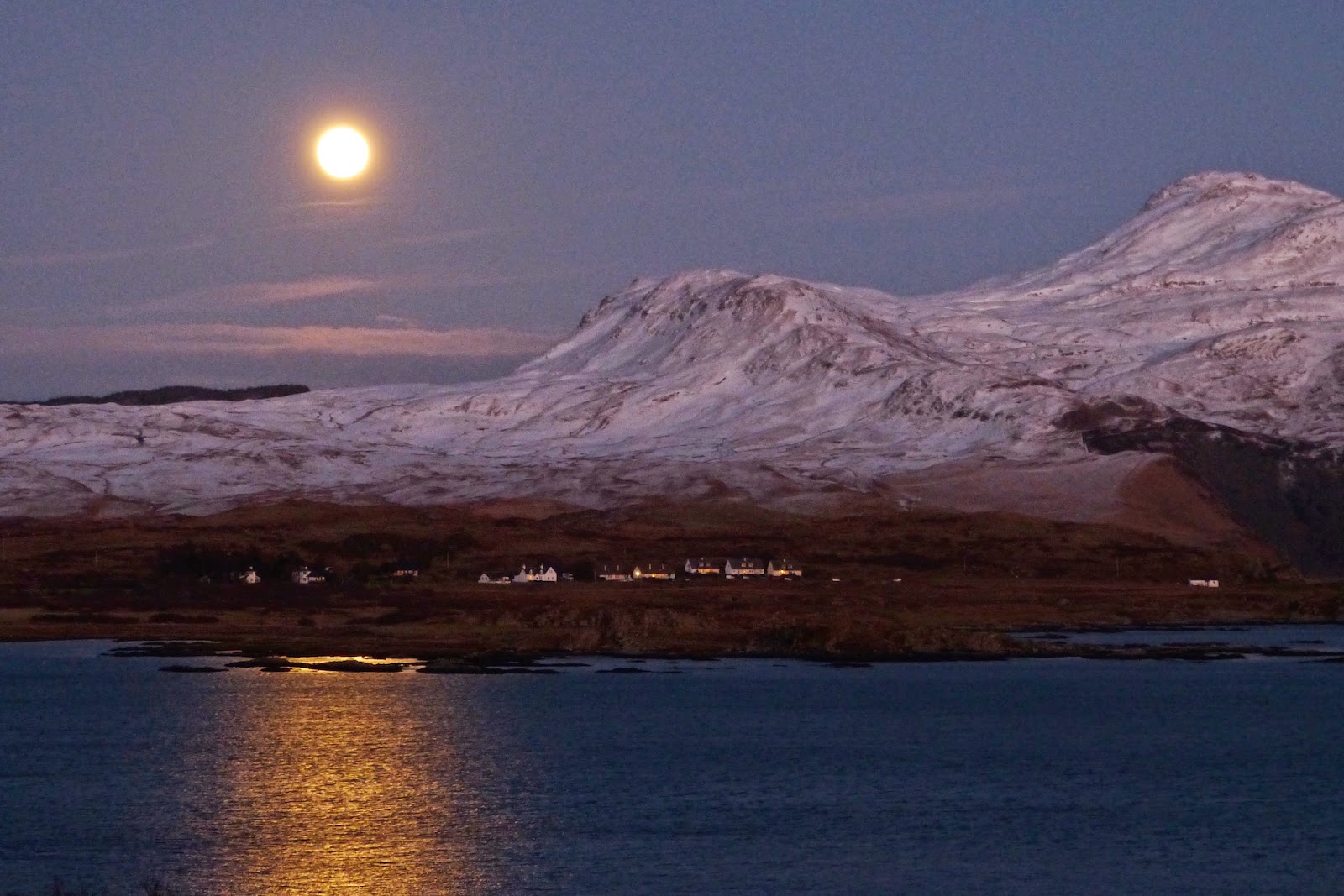 A Kilchoan Diary: Moonrise, Sunrise