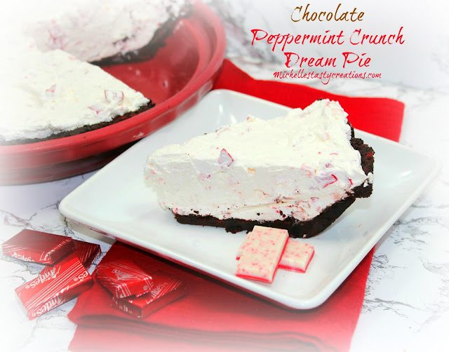 Michelle's Tasty Creations: Chocolate Peppermint Crunch Dream Pie