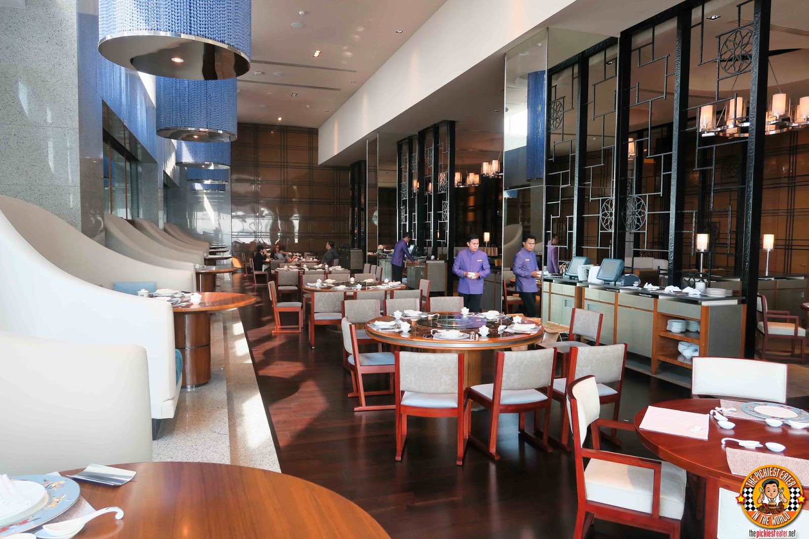 THE PICKIEST EATER IN THE WORLD: CHINA BLUE FOR YOU