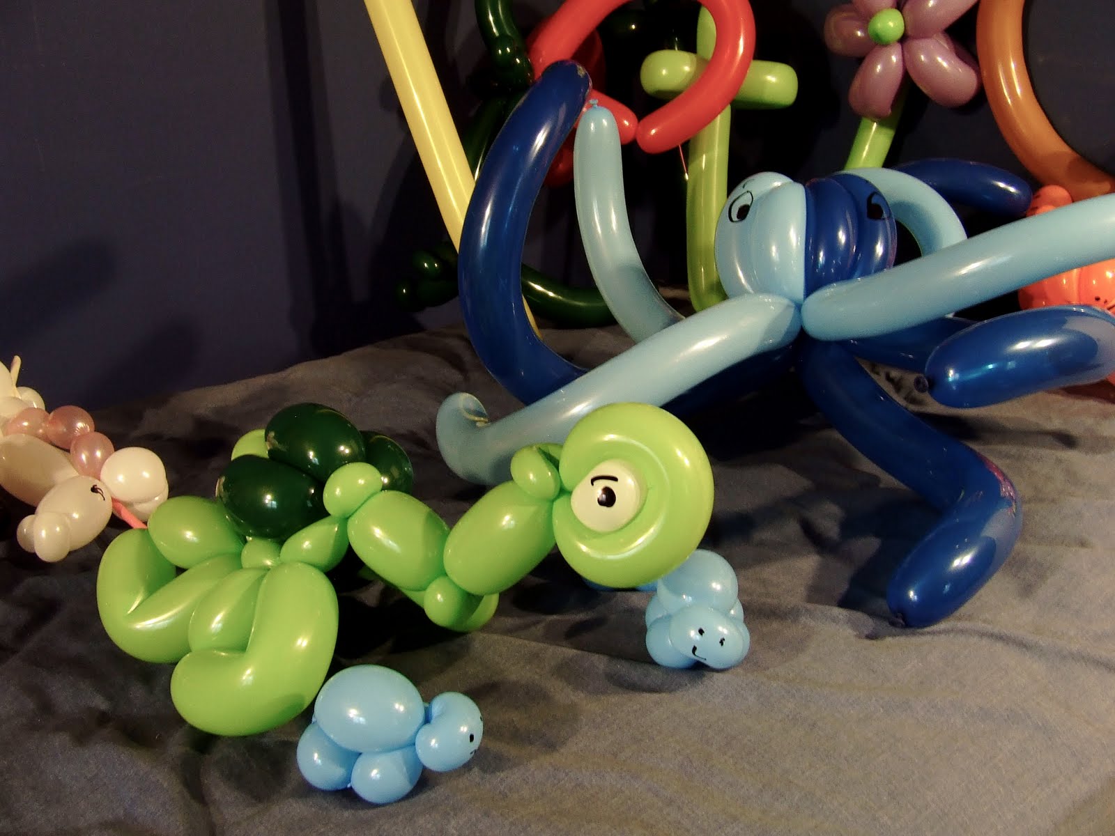 Grand Scale Balloons