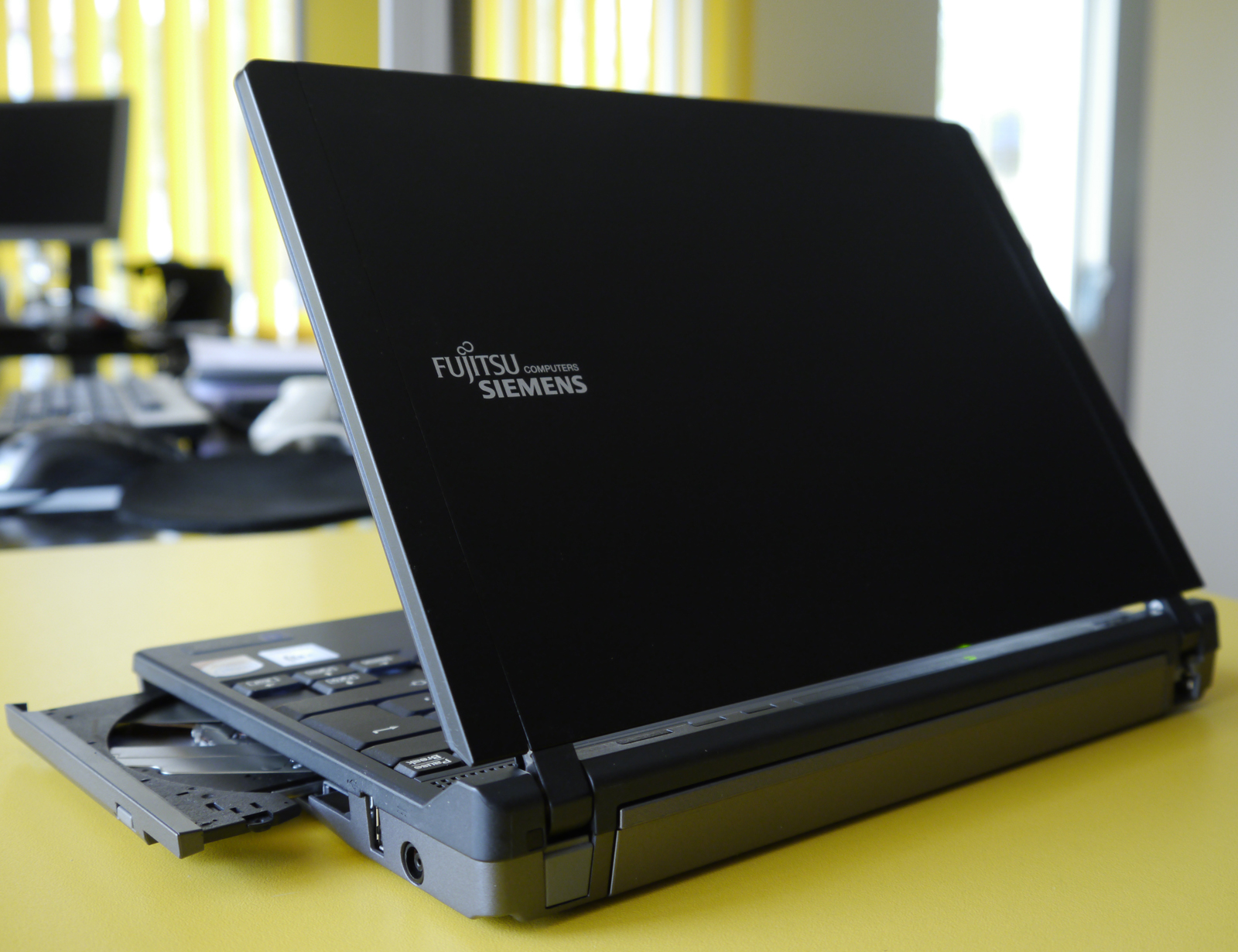 Retro-PC-Mania - best computers ever made: 2011/10