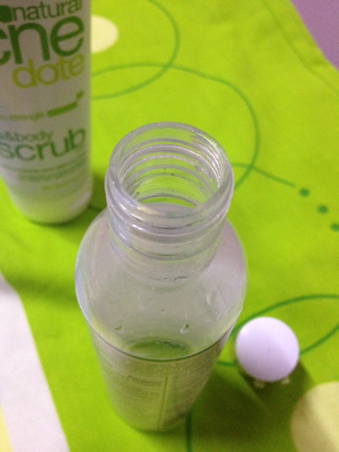 Charlie's Mirror: Alba Botanica Natural AcneDote Face and Body Scrub ...