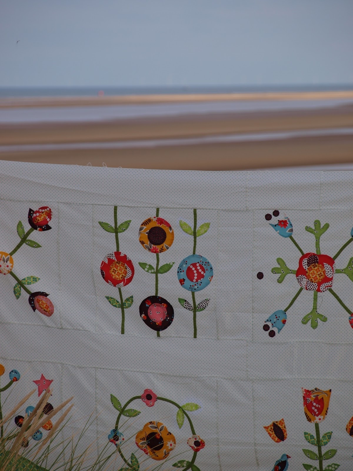 PlainStitch: Modern Applique at the Seaside