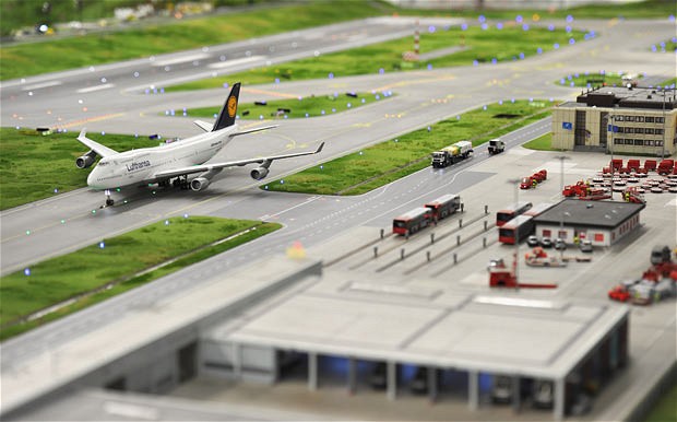 Pix n Pix.: The world's largest model airport