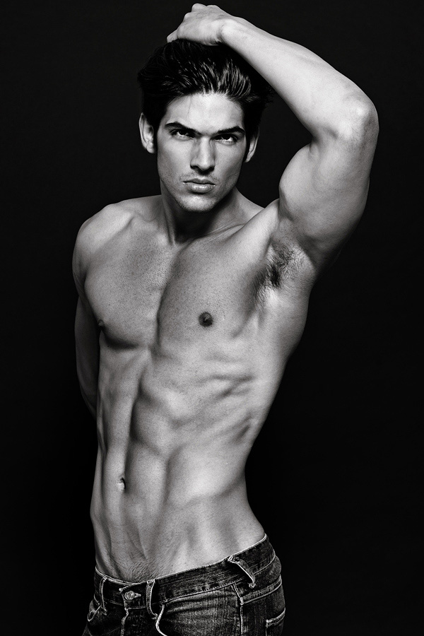 Lucas Fernandes by Wong Sim | Oh yes I am