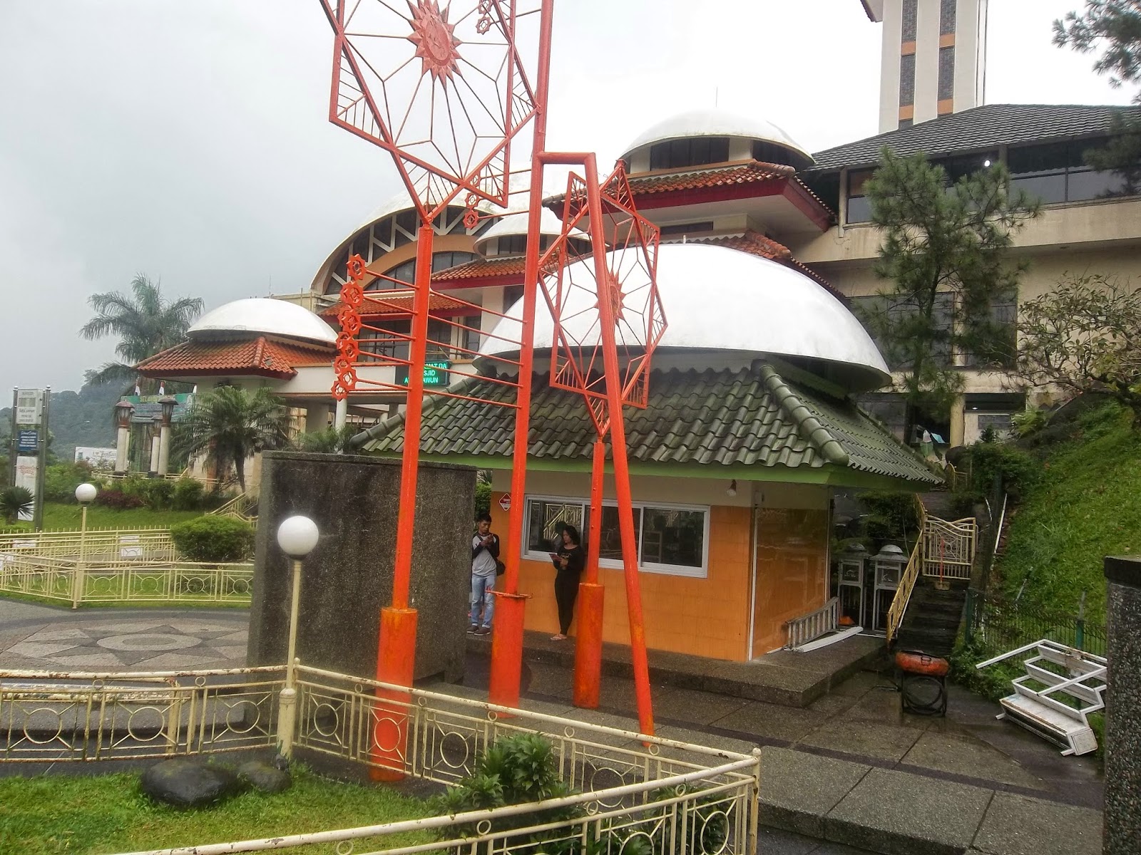 Wisata keGunung mas & Masjid Attaun Puncak Bogor - ANGKOT BOGOR 70 GF