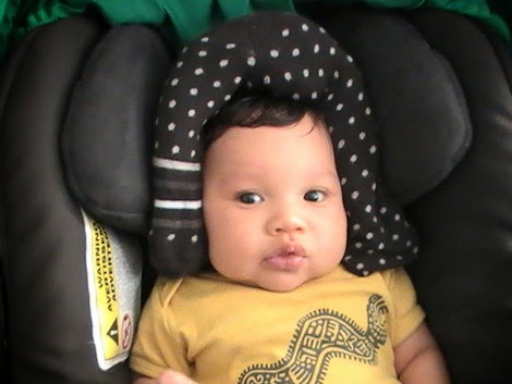 Your Crafty Self: Make a Quick and Easy Baby Head Support with a Sock