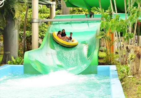 What's in MNL?: Splash Island: Happy Weekend Promo All Day Pass + All ...