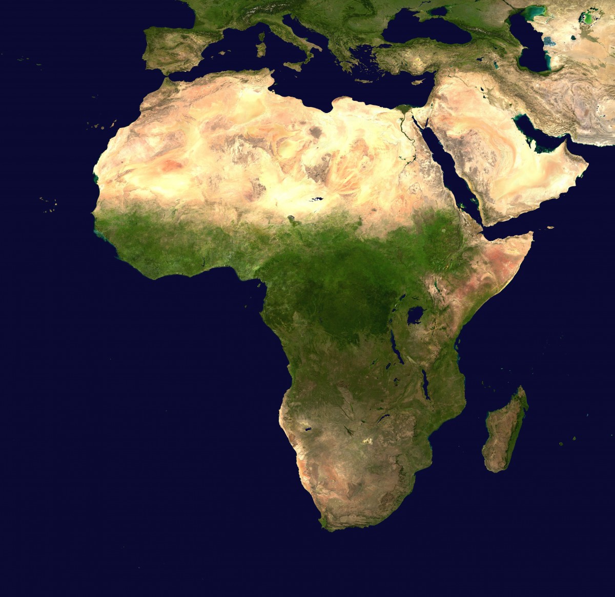 5 CHARACTERISTICS OF AFRICA CONTINENT