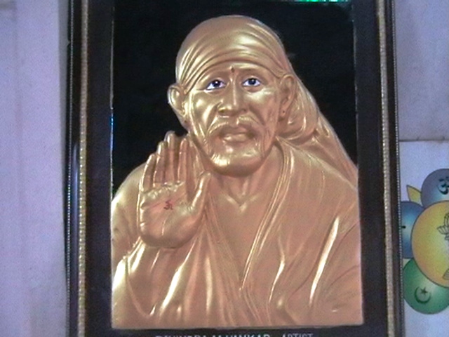 Saibaba Temples: Chennai Saligramam Sai