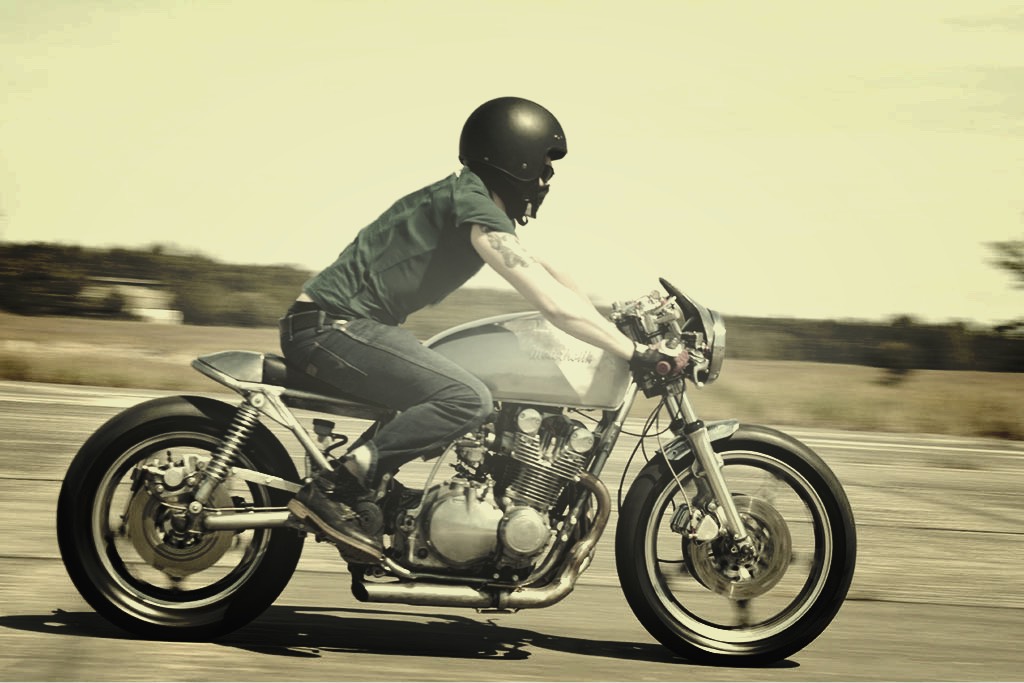 Big Bad Suzi - RocketGarage - Cafe Racer Magazine