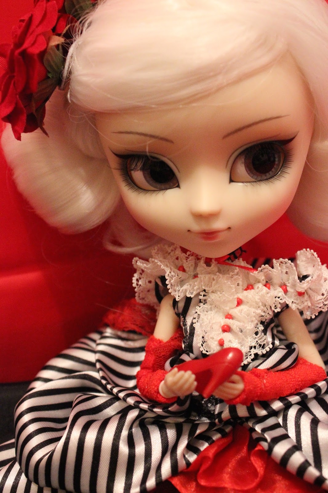 Mes crazy expériences: Pullip doll: Scarlet