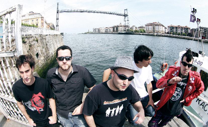 Manifa lanza su disco 'El gran circo del rock'