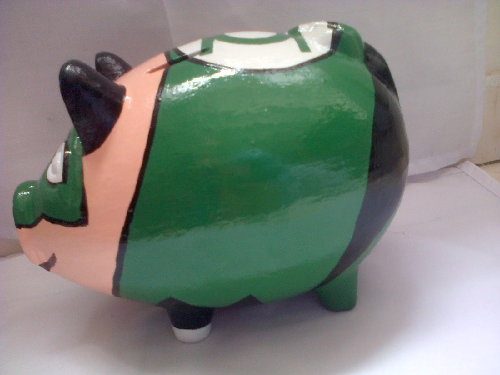 MegaMarrano Linterna Verde - Mega Marranos pintados