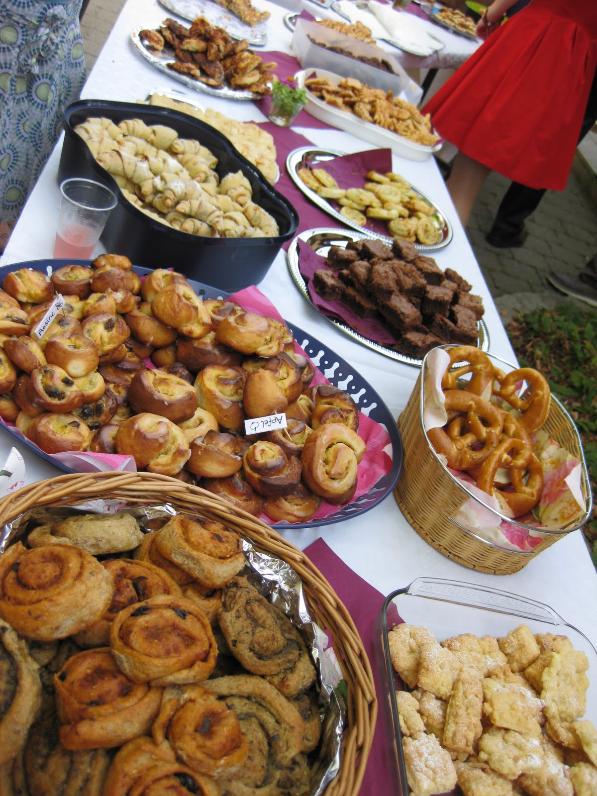 Pris Adventures: August 2011