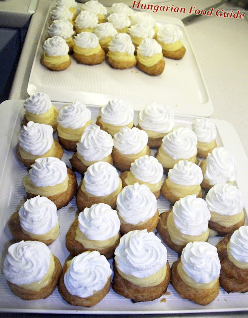 Hungarian Food Guide: Cream Bun - Képviselő fánk (Congressmen Bun)