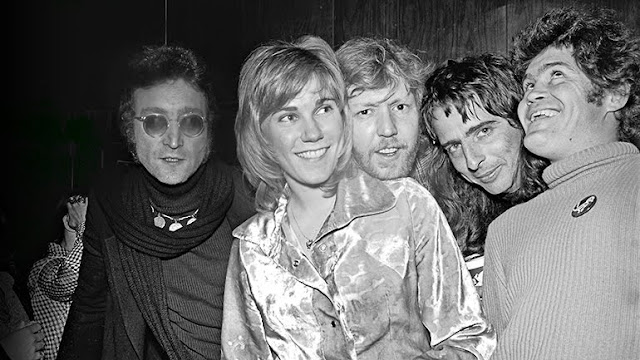 EvenSpot Speaks: The Lair of the Vampires, excerpt from Alice Cooper ...