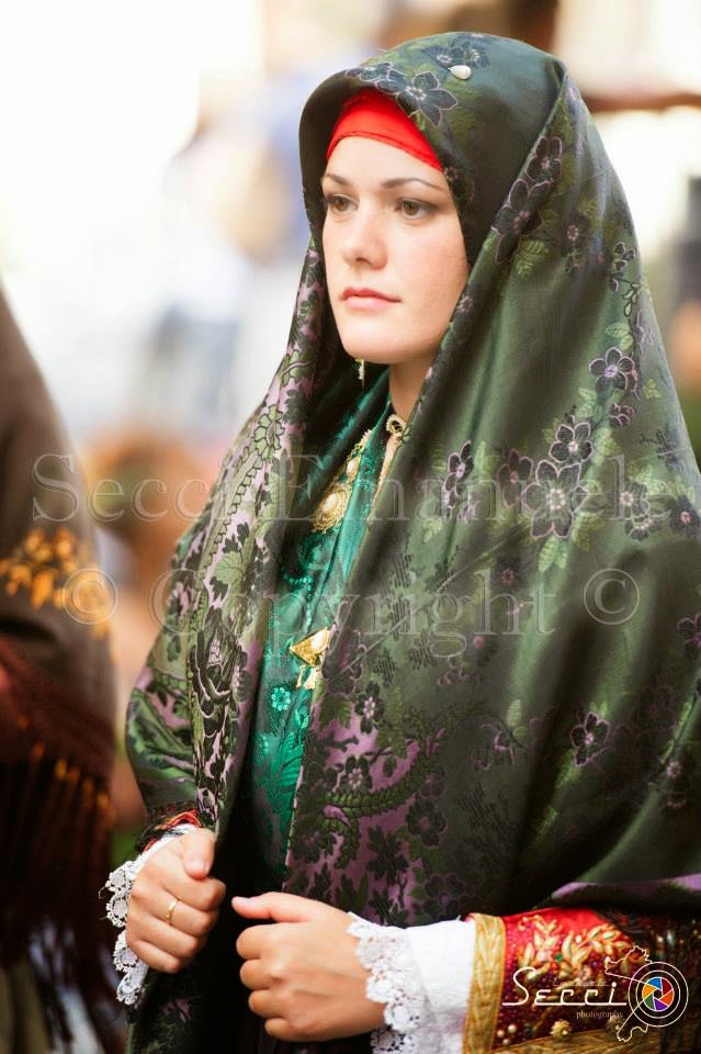 Sardinian Traditional Clothing - Page 12 - Sardinian People