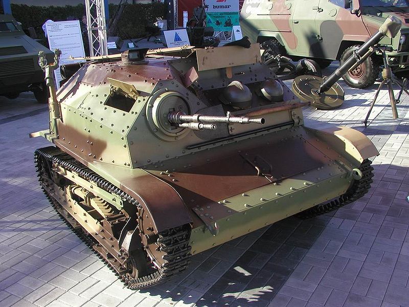 The World War Blog: TK-3 Tankette