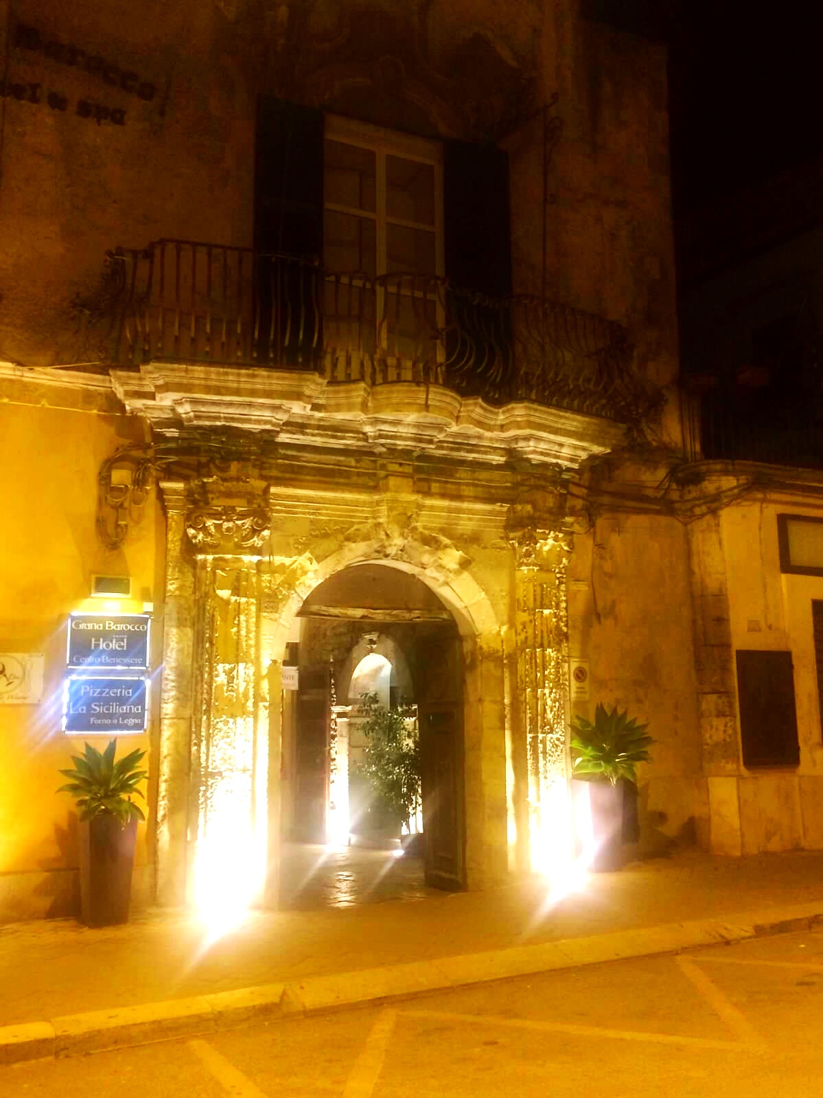 Discovering Sicily ~ 5 Things You MUST Do In Modica - Corinna B's World