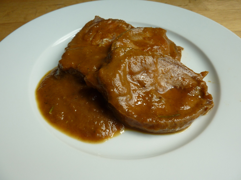 Charo y su Cocina: ROSTIT DE VEDELLA (RUSTIDO DE TERNERA)