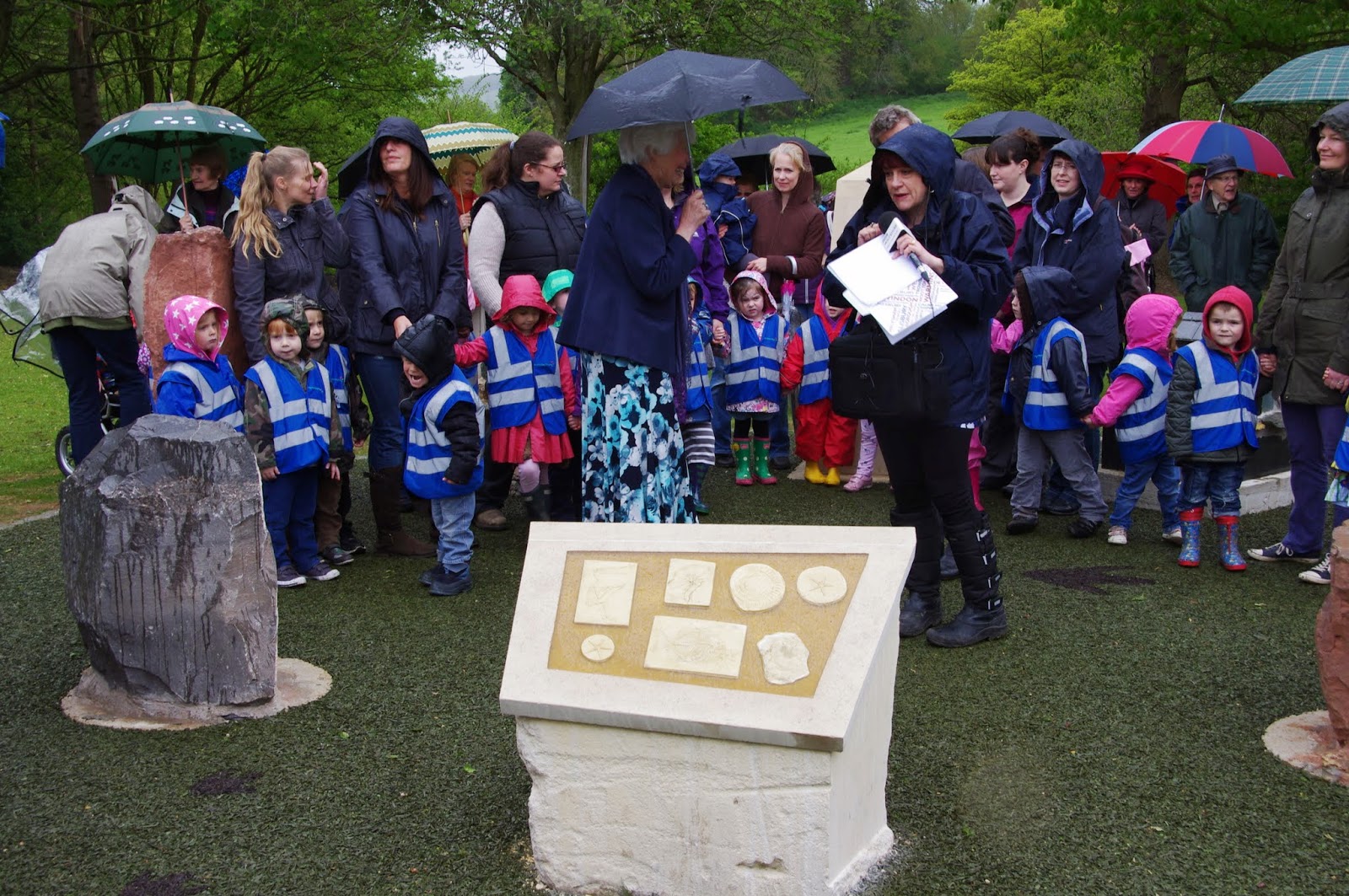 OUTCROP: Box Rock Circus - official opening