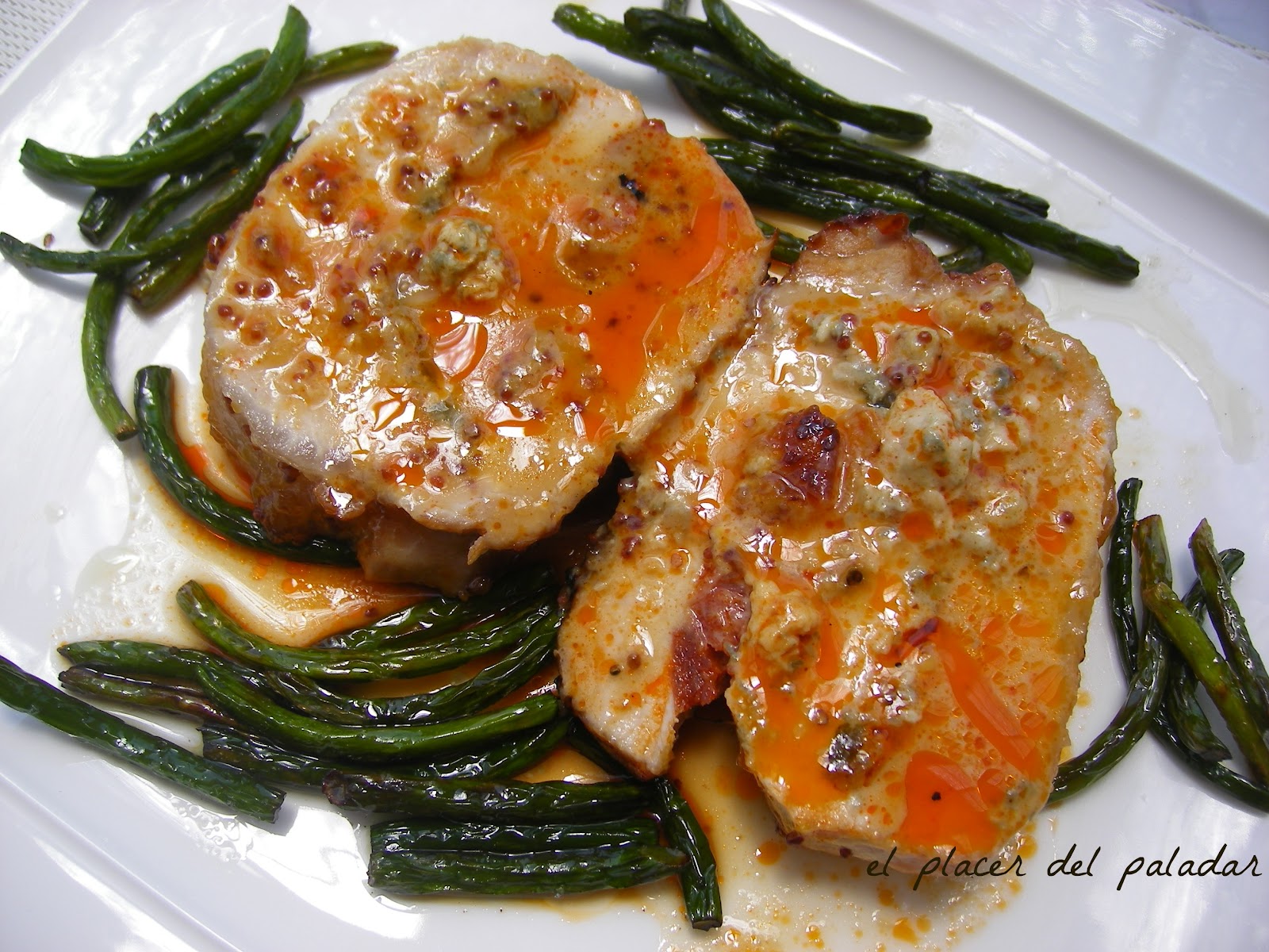 el placer del paladar: Lomo Relleno de Queso Azul y Sobrasada