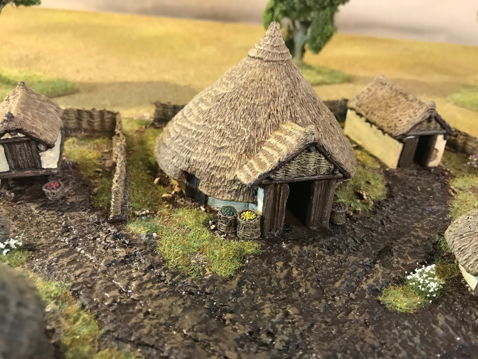 This Life in Lead: 15mm Celtic Village