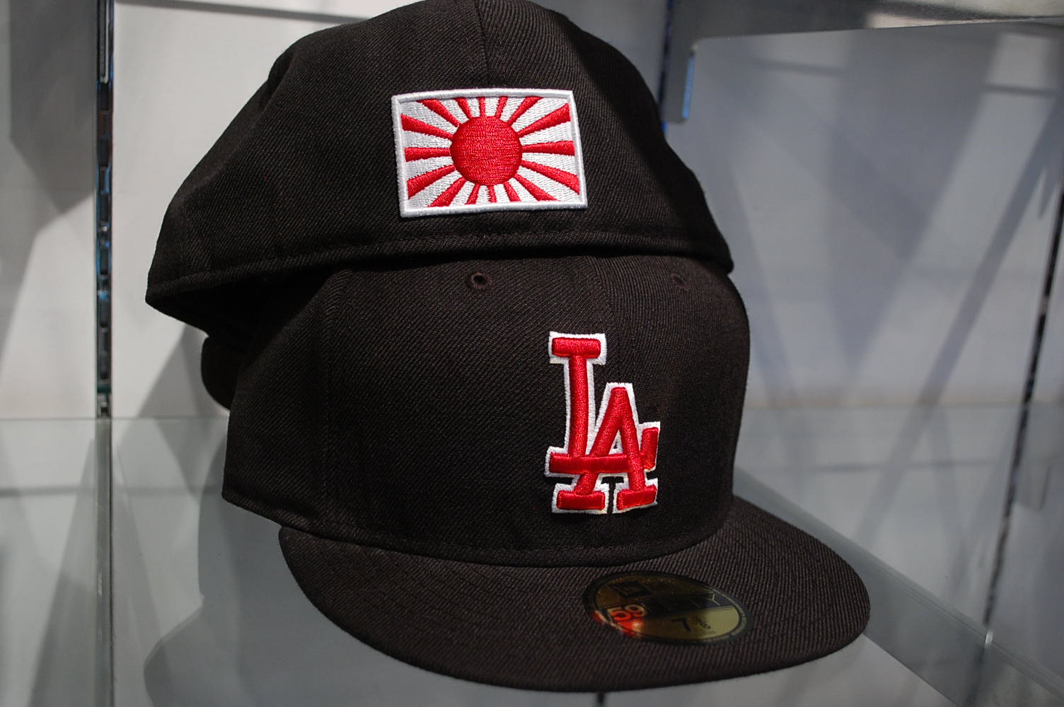 cap collector one blog: BASIC 59FIFTY&JAPAN FLAG Re STOCK!!!!