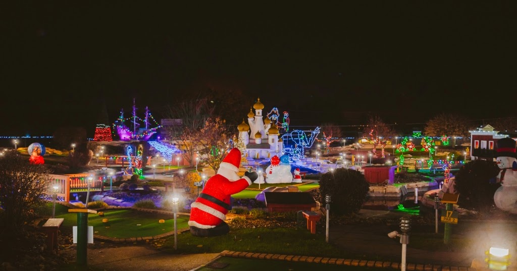 The Ham and Egger Files: Holiday Lights Mini Golf at Fun Fore All