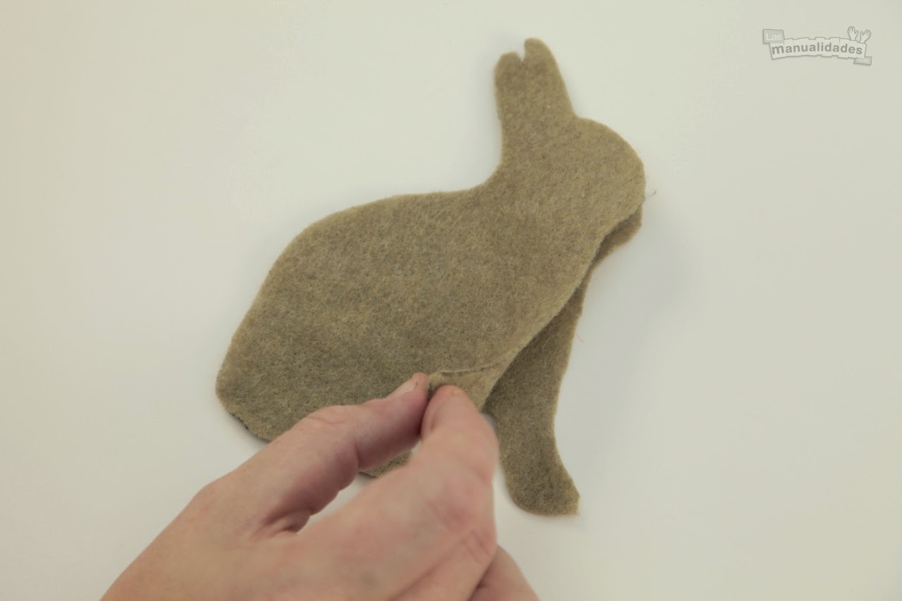 DIY : Felt Bunny Rabbit Gift | MesraCollection