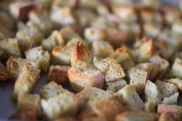 A Bountiful Kitchen: Bread Cubes for Stuffing