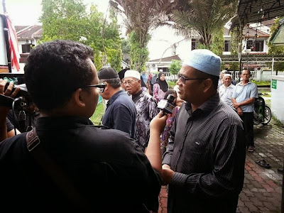 Hablulyuzi: Gambar sekitar pengebumian Allahyarham Haji Ahmad Busu.