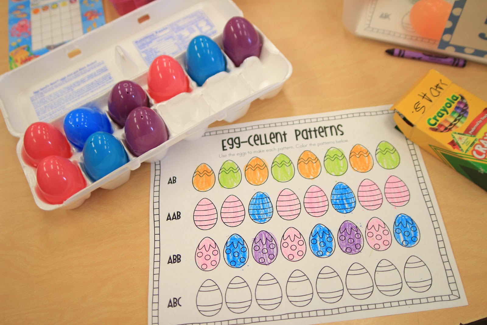 Mrs. Ricca's Kindergarten: Easter Fun & Freebies!