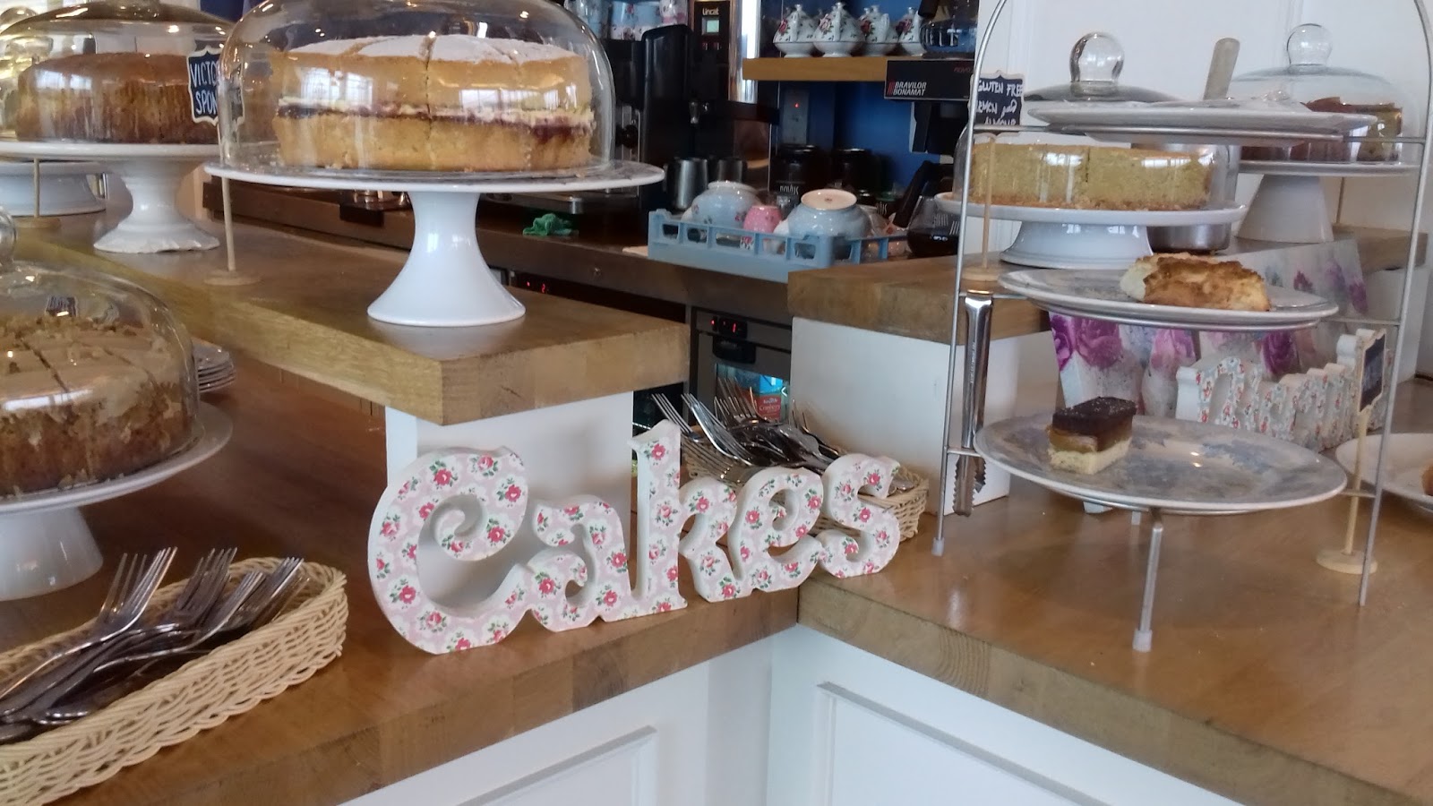 Scribbling Lau: Afternoon tea review: Tea Terrace, Guildford